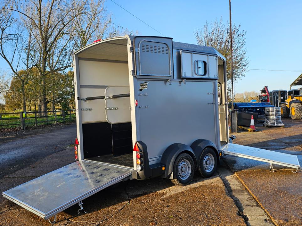 Ifor Williams HB511 in Silver - SB Trailers - Ifor Williams Distributor